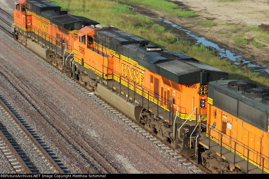 BNSF 7696